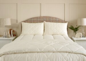 Woolroom - Peak Village